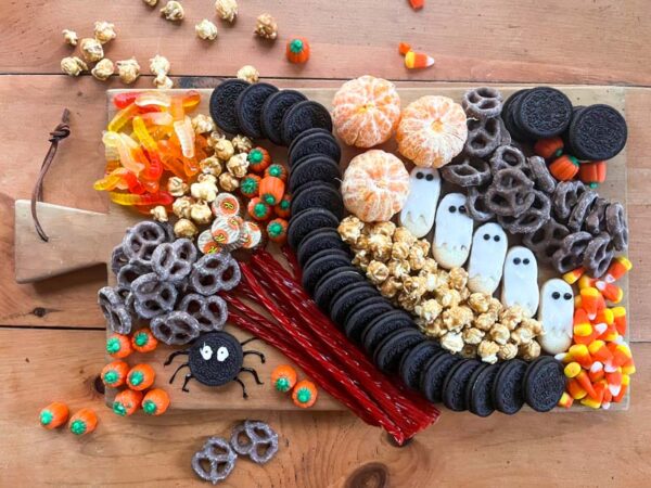 An Amazing Idea for The Perfect Halloween Candy Board - Amazing ...