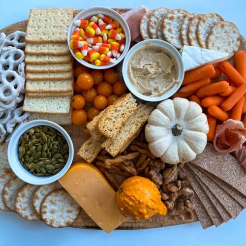 A Festive Fall Charcuterie Board for The Best Season of the Year ...