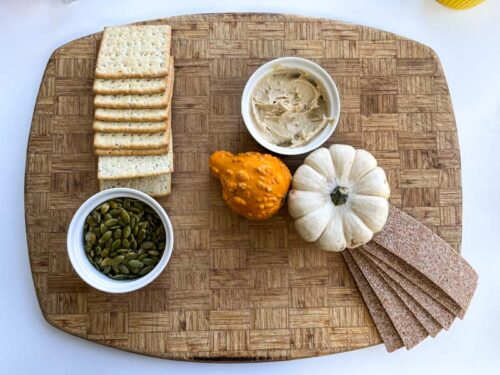 A Festive Fall Charcuterie Board for The Best Season of the Year ...