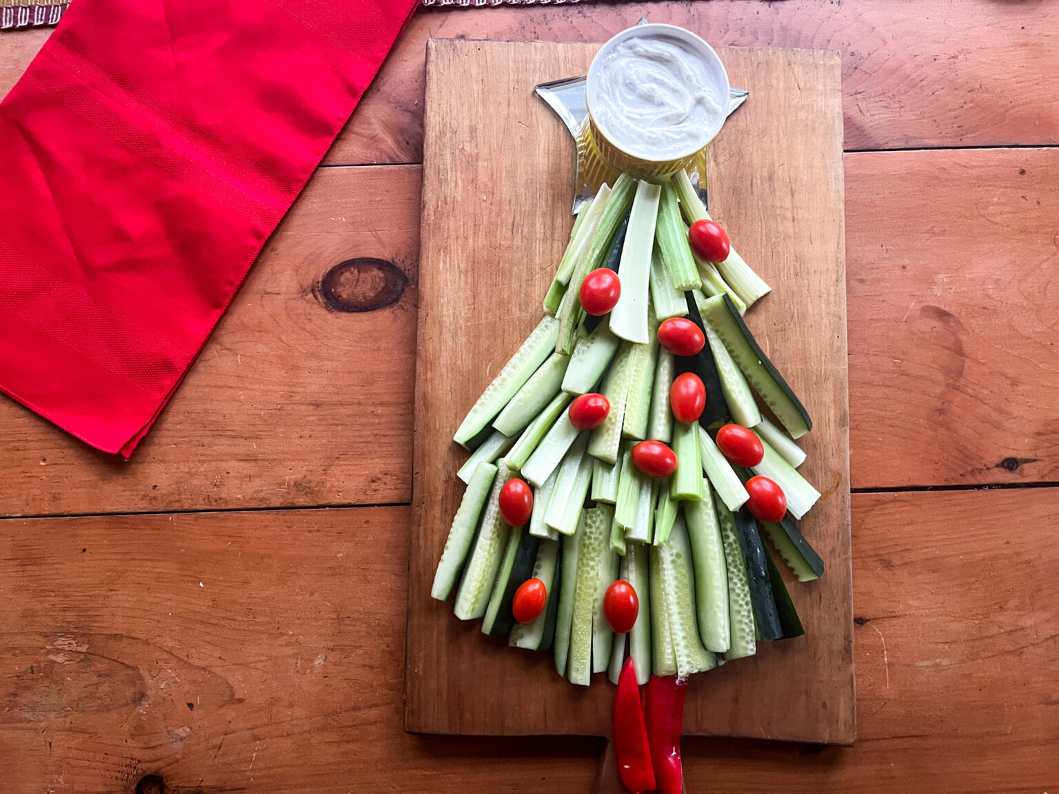 How to Make a Simple Veggie Tree Board - Amazing Charcuterie Boards